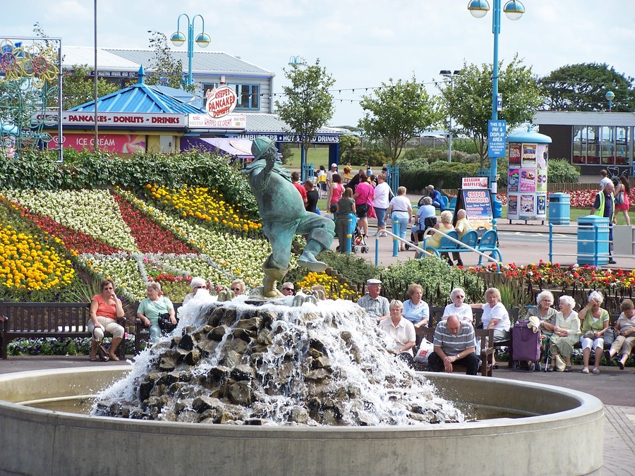 Royal Hotel - Skegness Turkey & Tinsel Coach Holiday